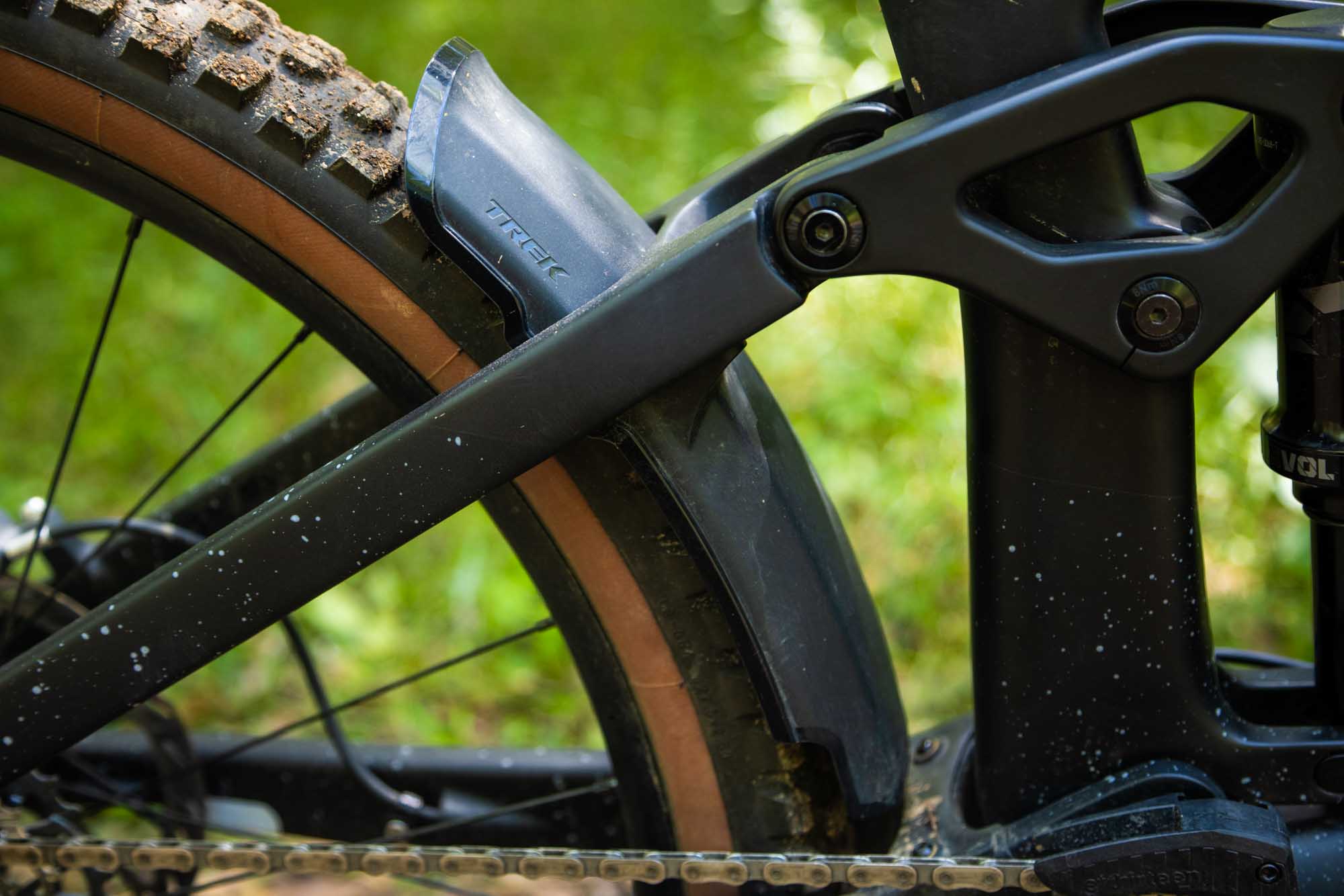 Trek Rail+ 9.8 GX Review: Bosch CX Mullet eMTB - Australian Mountain Bike
