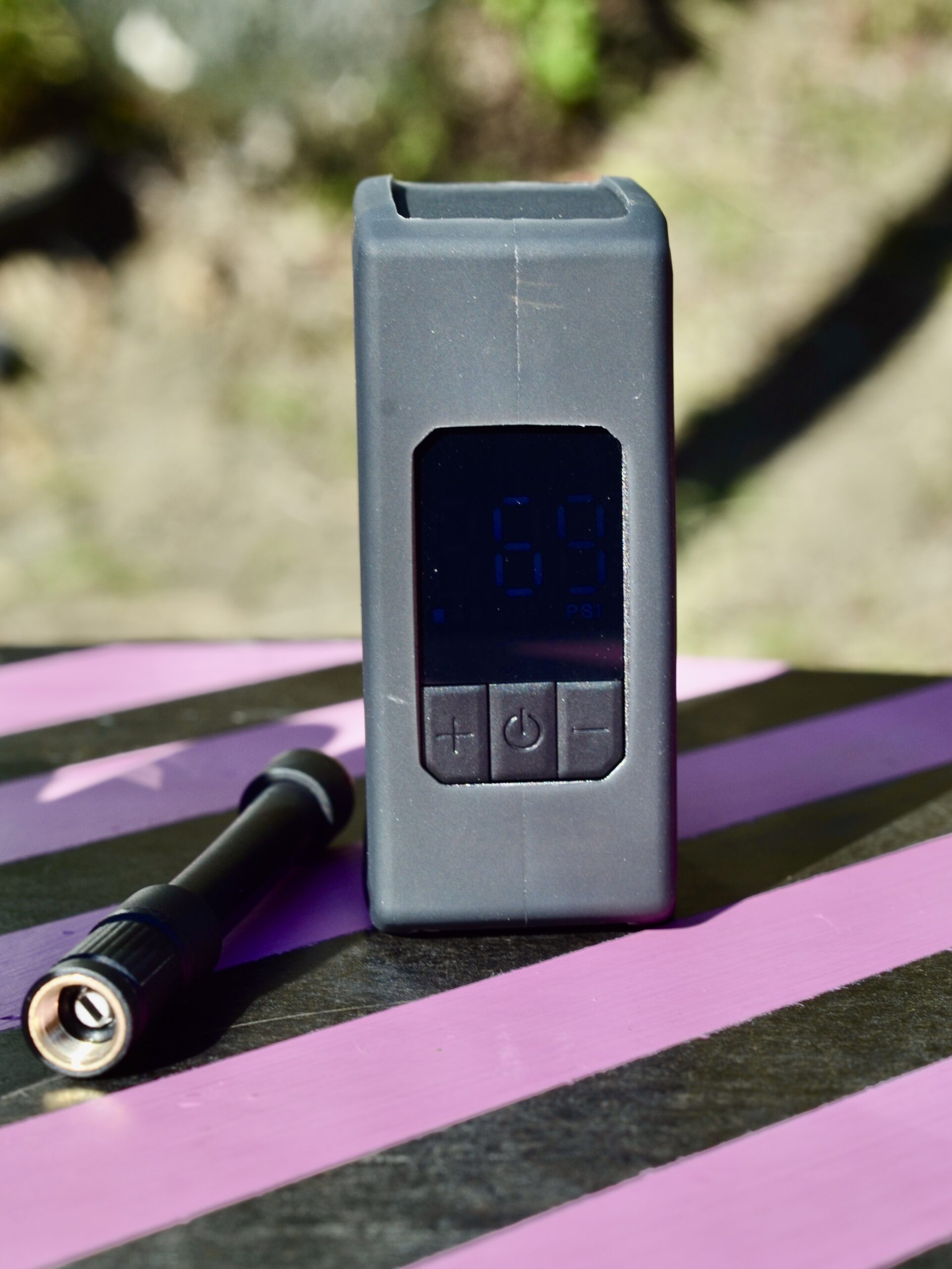 Magicshine Airro Review: Best Electric Mini Bike Pump?